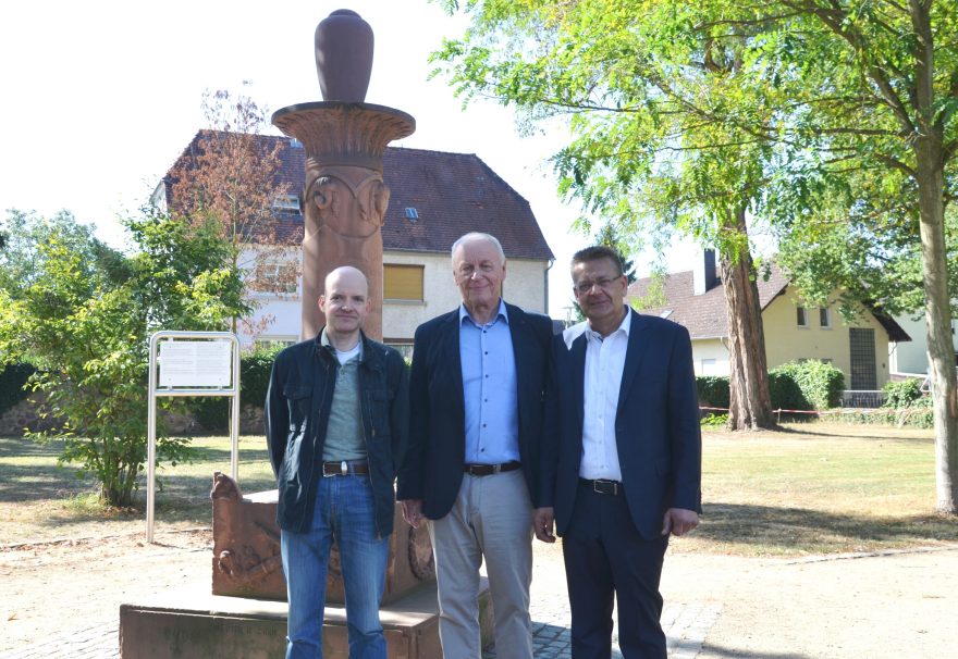 „Der Alte Langendiebacher Friedhof ist ein Ort der Geschichte ...